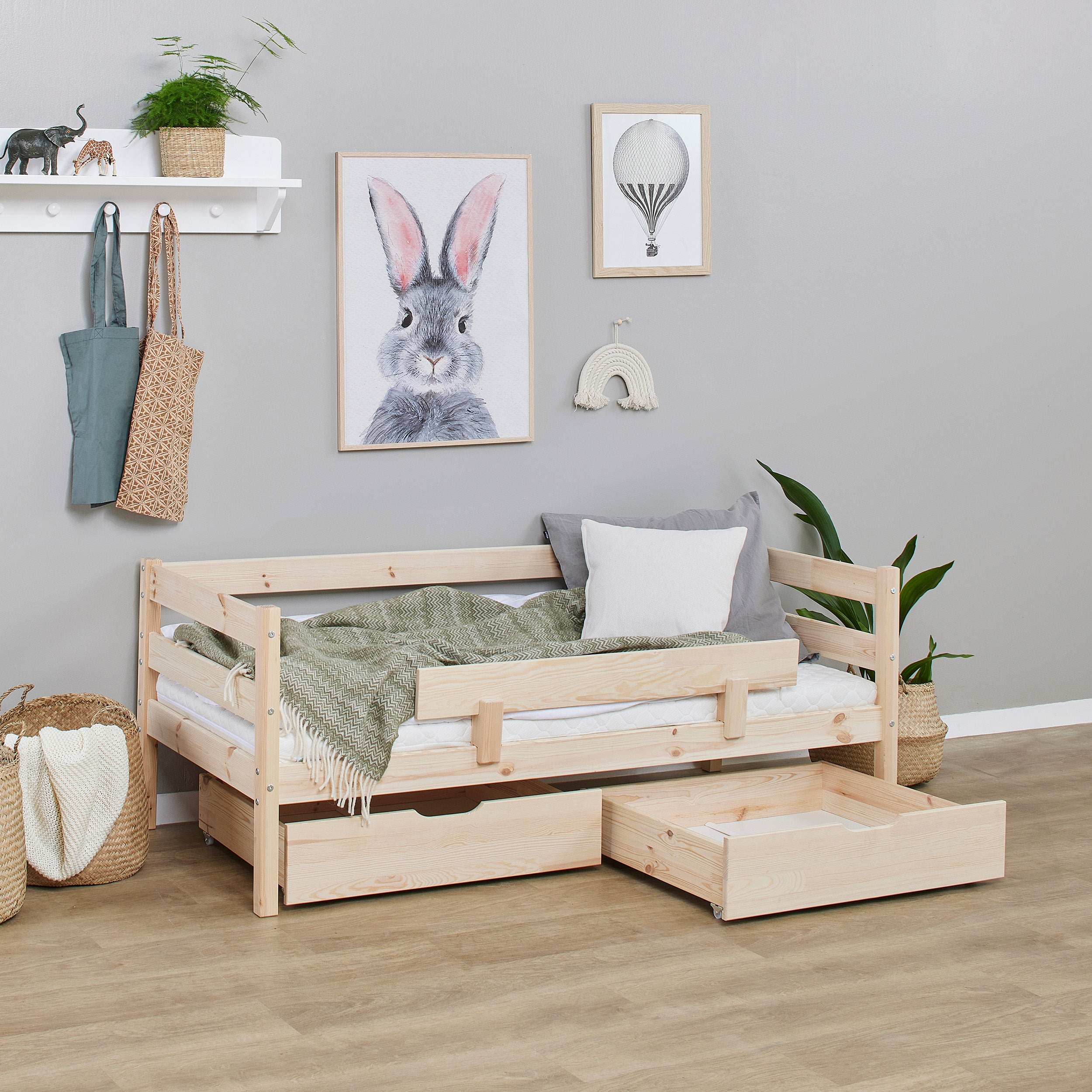 Hoppekids Shorty Daybed + Safety Rail/Drawers – Bedz4kids